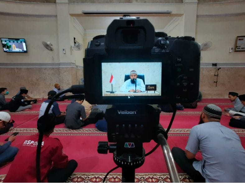 Bedah Buletin At-Tauhid di Radio Muslim Jogja: Membahas "Buah Syukur"